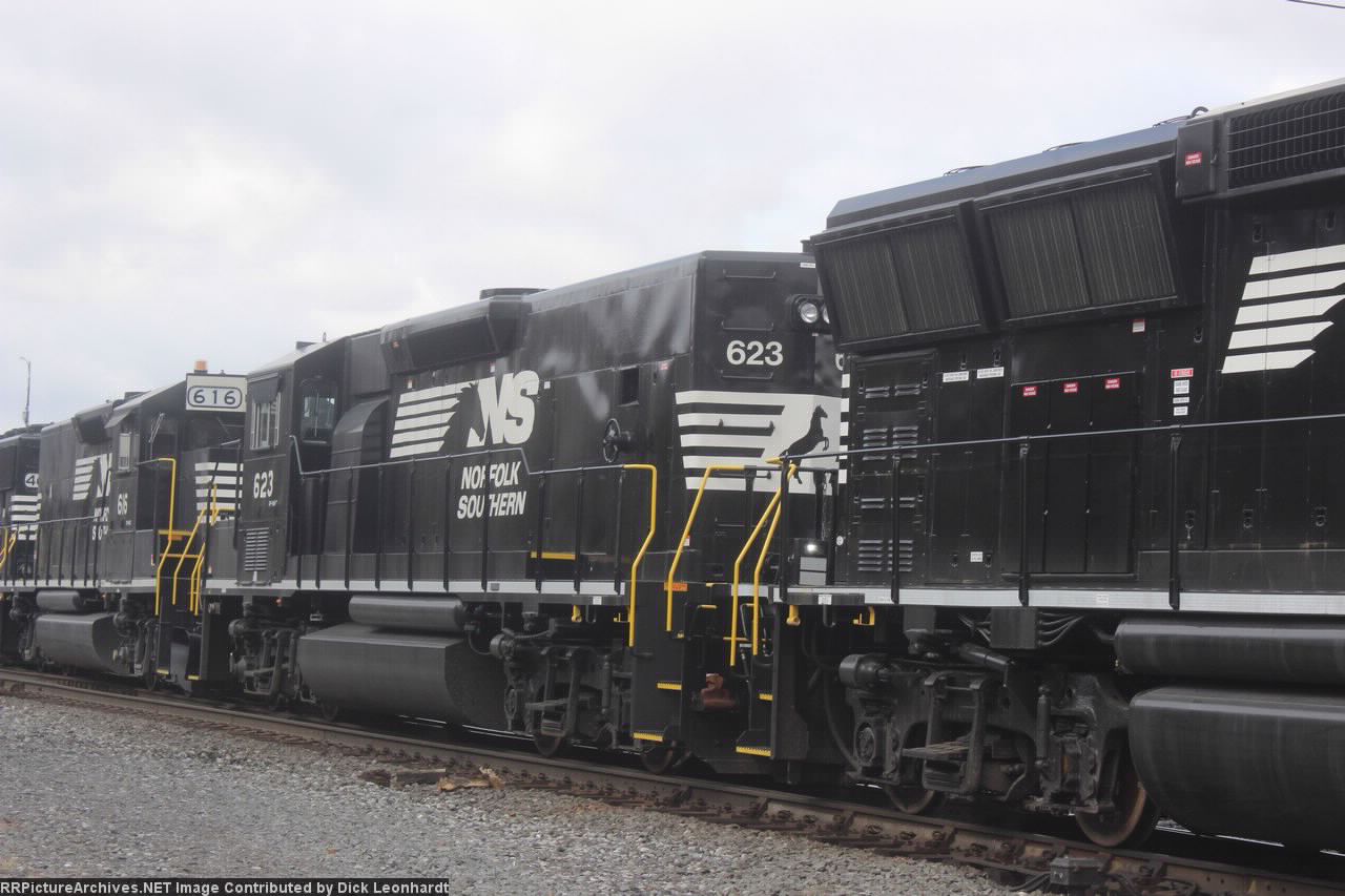 NS 623